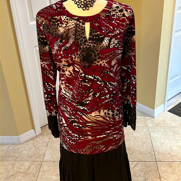Peck And Peck | Tops | Peck And Pecks Burgundy With Animal Print Xl ...